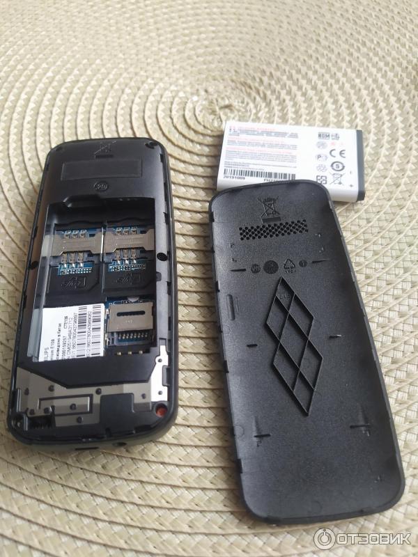 Отзыв о Мобильный телефон Philips Xenium E109 | маленький и удаленький